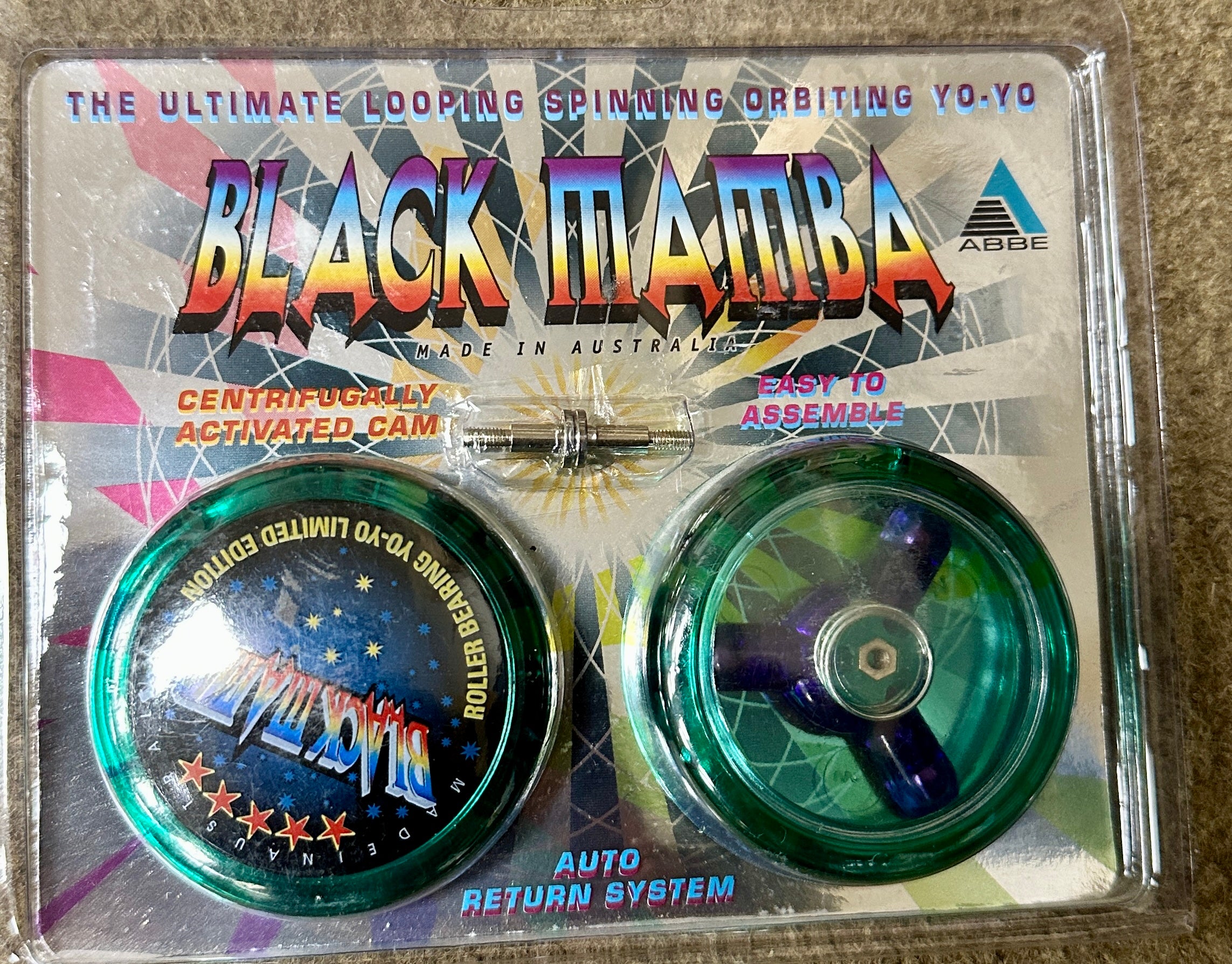 Vintage Black Mamba Auto Return Yo-Yo - Series 1 - Green – YoYoSam